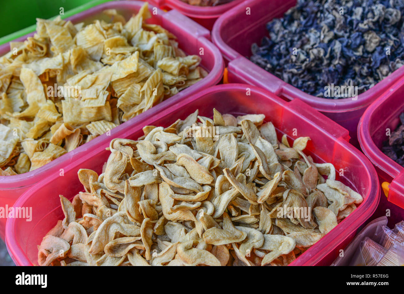 Dry food for sale at rural market in Taunggyi, Myanmar Stock Photo - Alamy