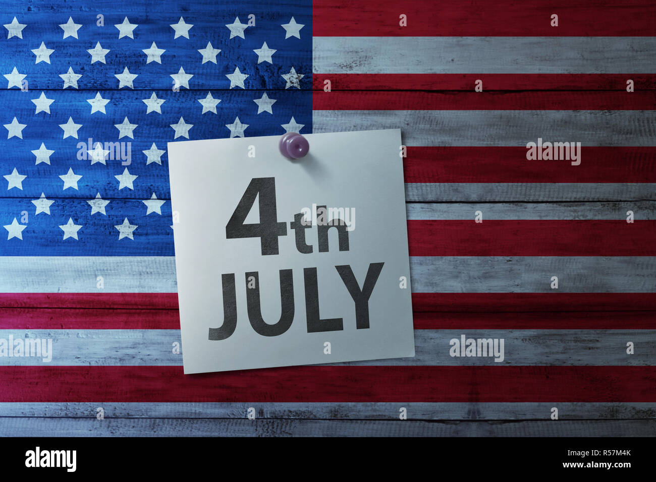 Happy Fourth 4th of July note on america flag Stock Photo - Alamy
