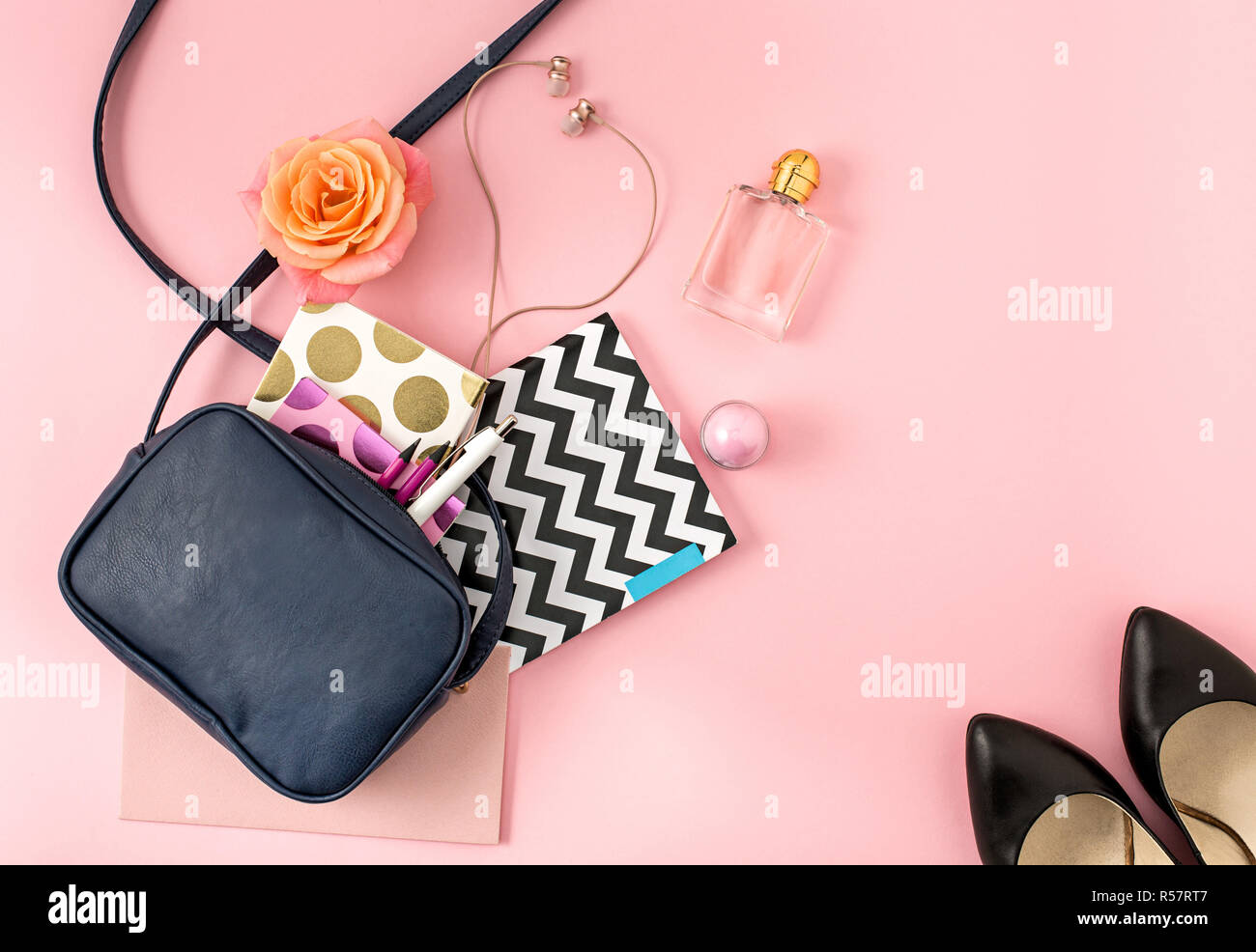 The top view of open woman bag Stock Photo - Alamy