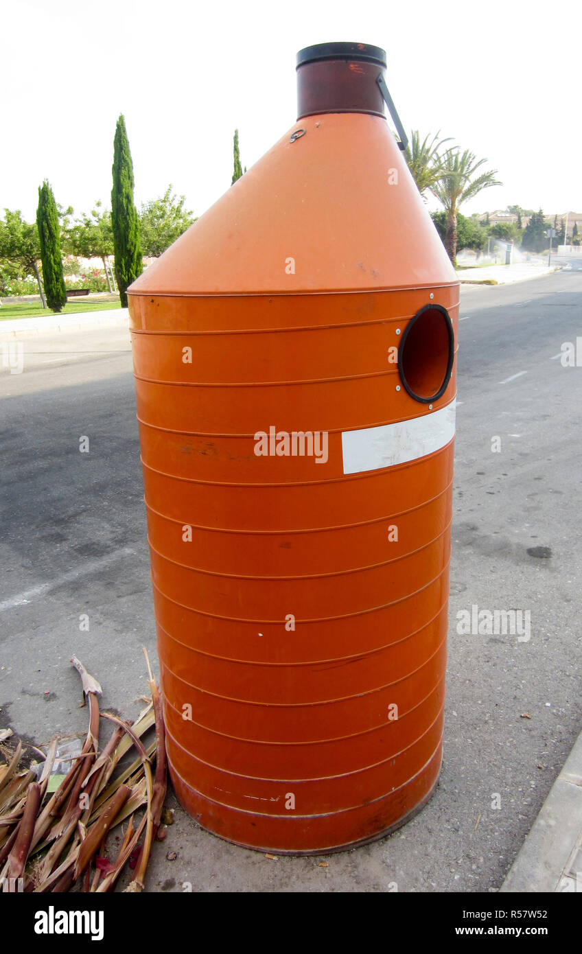 Waste Oil Cotainer Stock Photo - Alamy