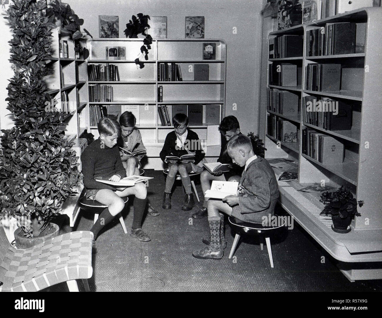 6/7/1952 - Children in Reading Room, Koblenz, Germany ca. 1948-1954 ...