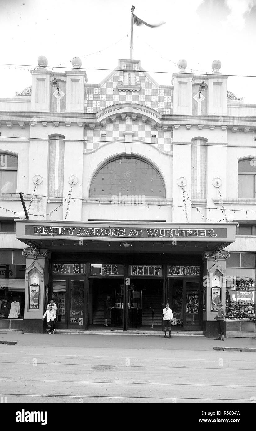 Hobart movie theaters hi-res stock photography and images - Alamy