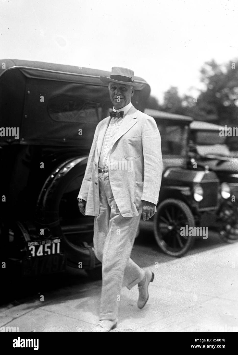 Early 1900s U.S. Politicians - Senator Thomas Taggart walking outdoors ...