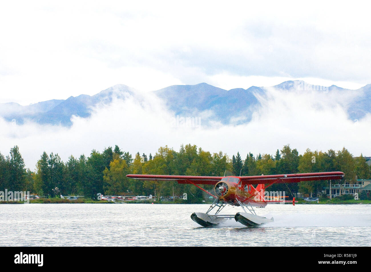 2000s lake plane hi-res stock photography and images - Alamy