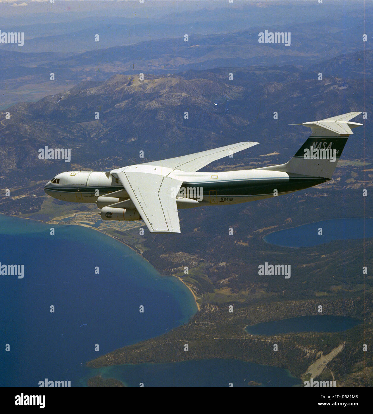Airborne observatory nasa hi-res stock photography and images - Alamy