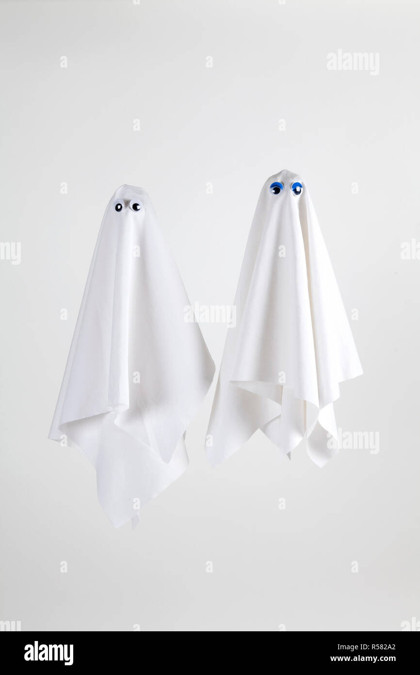 couple ghost back white Stock Photo - Alamy