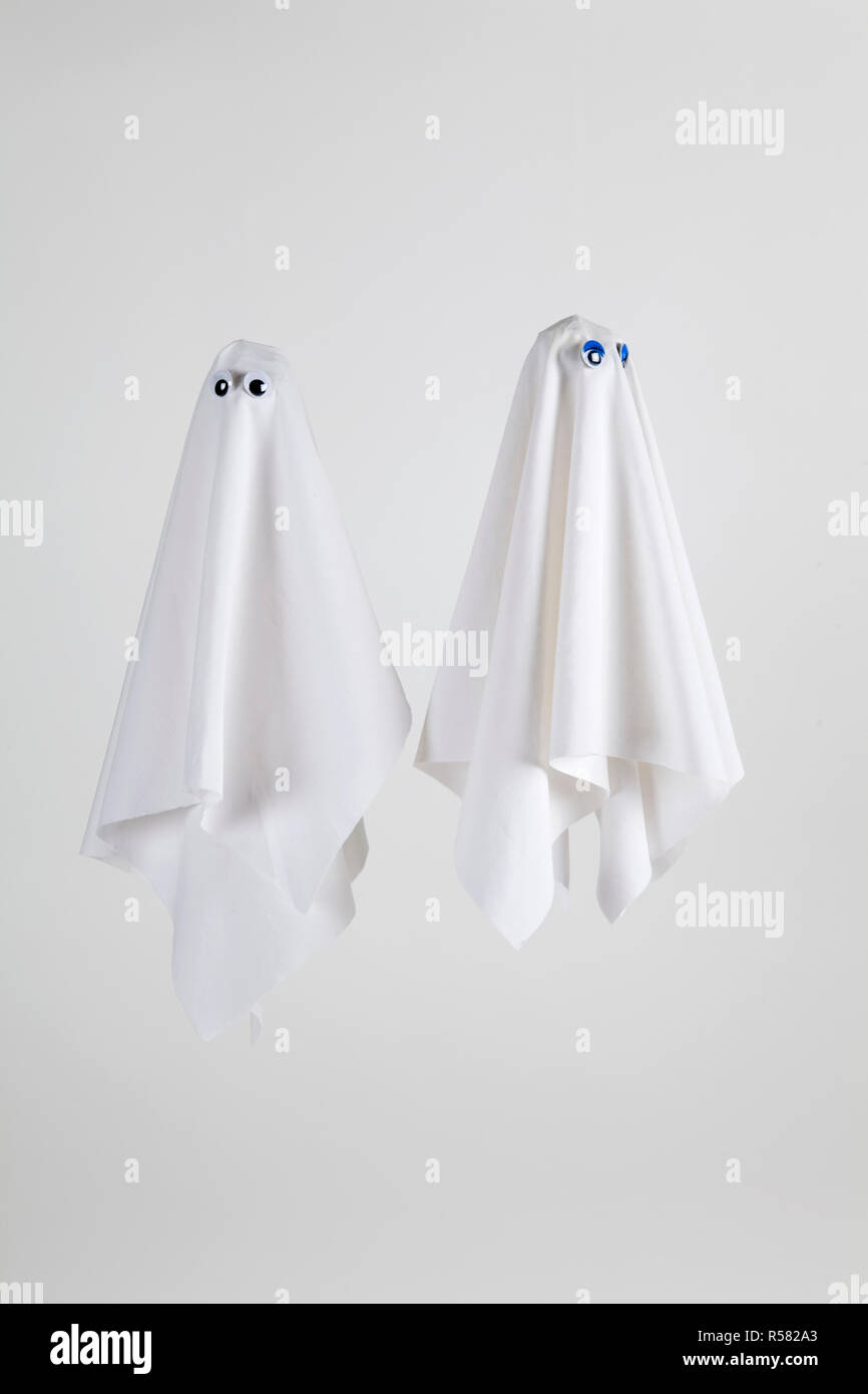 couple ghost back white Stock Photo - Alamy