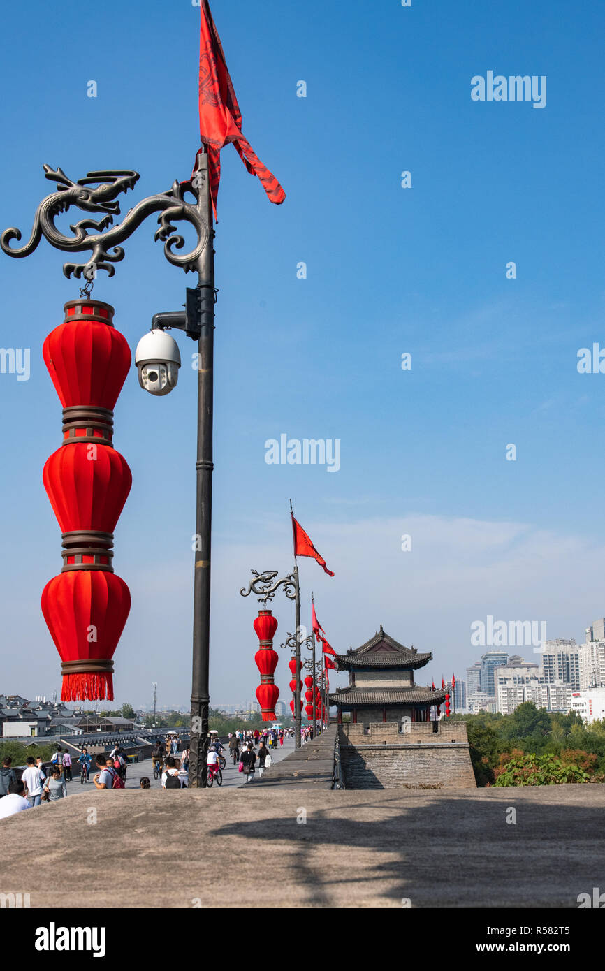 Lantern pole hi-res stock photography and images - Alamy