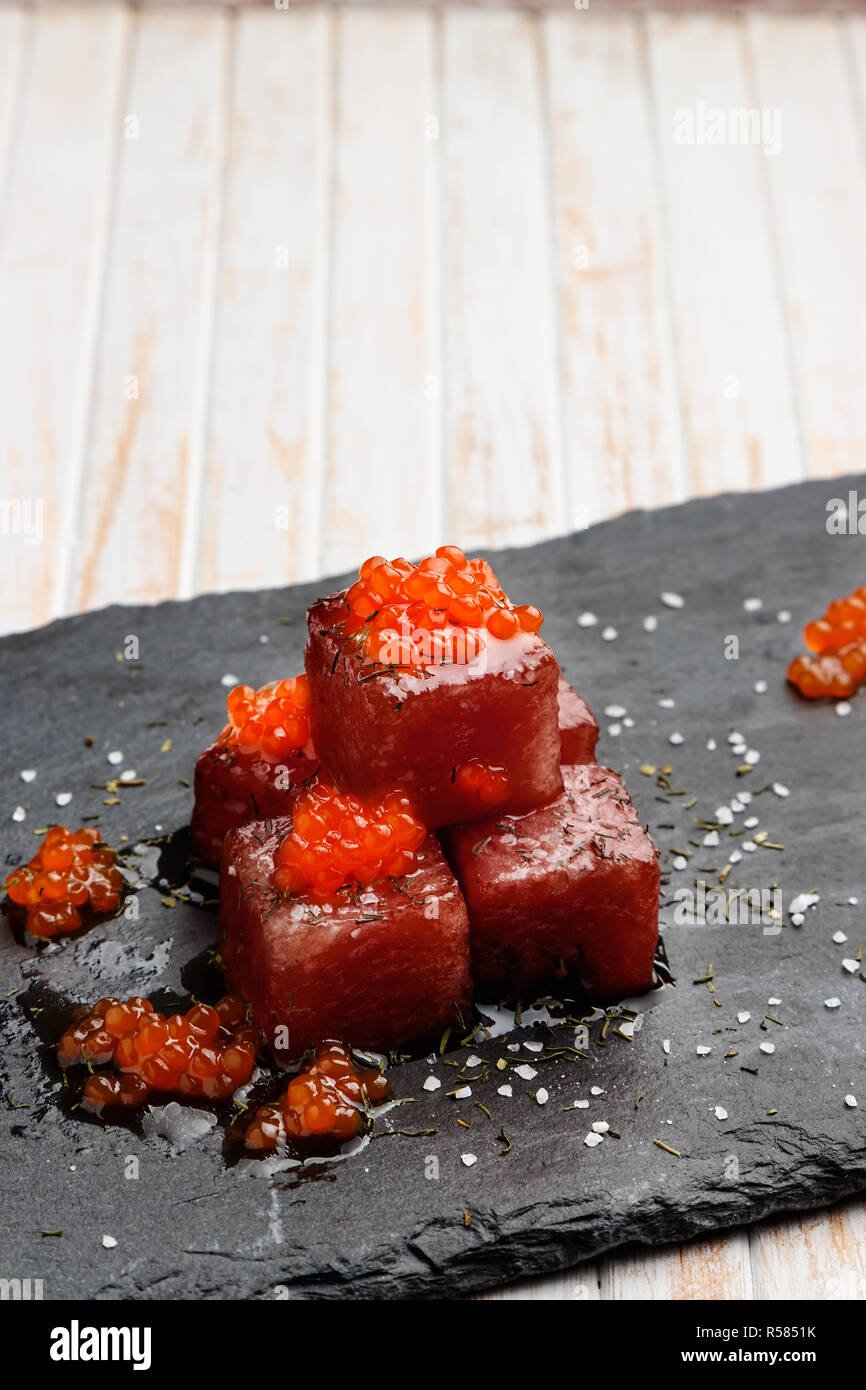 Red tuna sashimi with salmon roe Stock Photo - Alamy