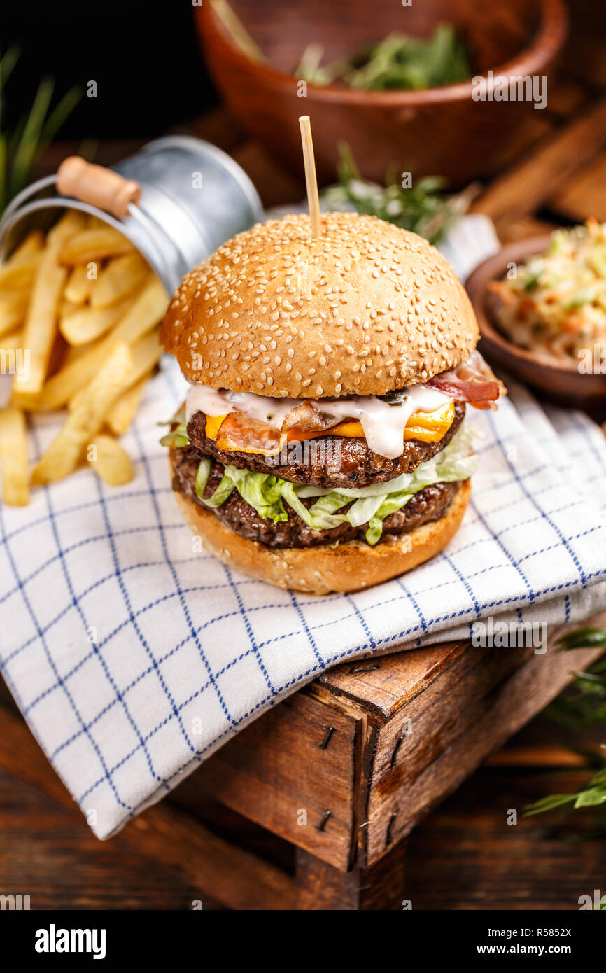Burger with cheese Stock Photo - Alamy