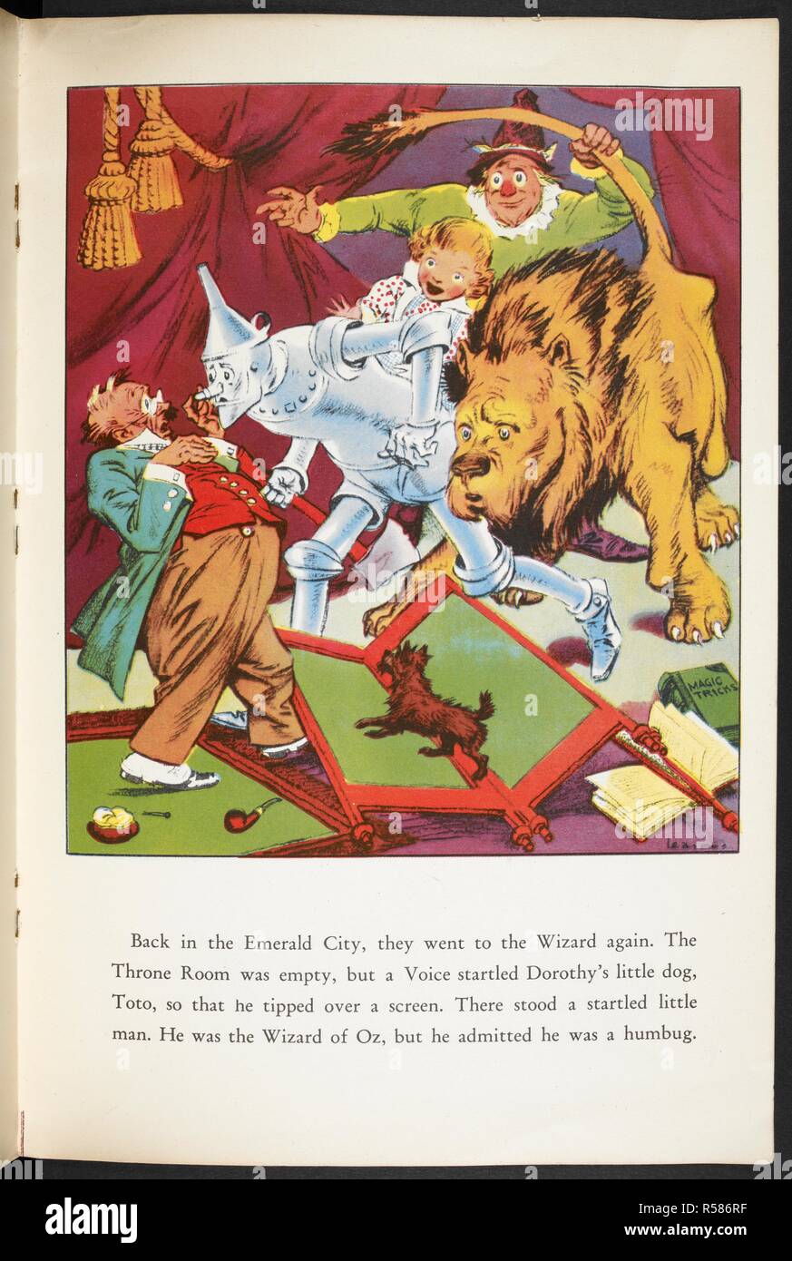 Dorothy wizard of oz hi-res stock photography and images - Alamy