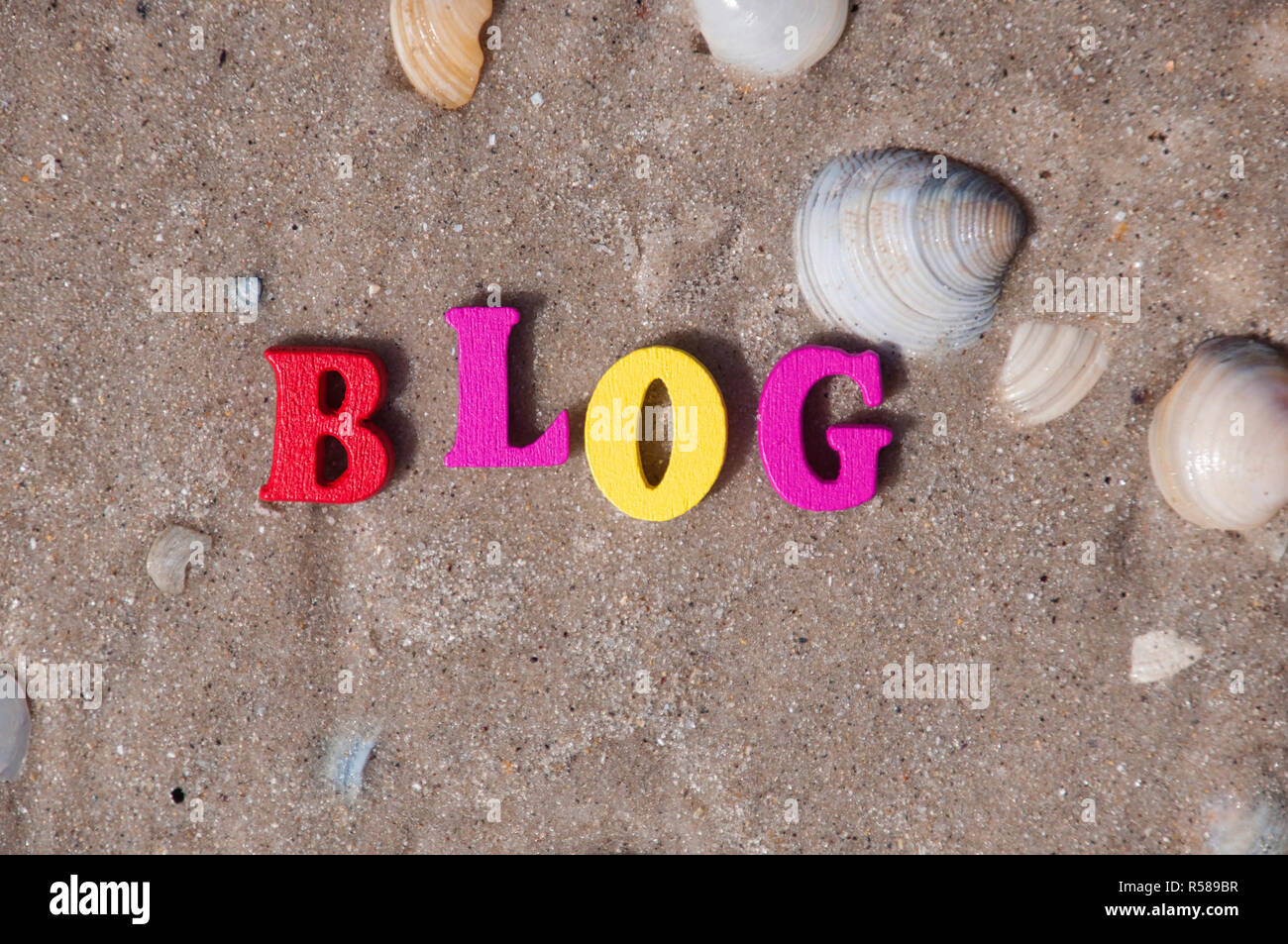 Word blog of wooden letters Stock Photo - Alamy