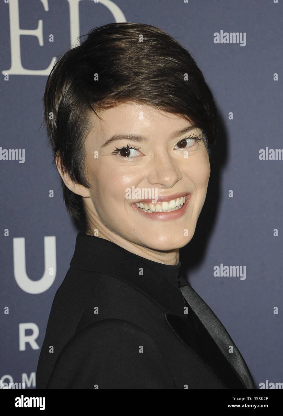 Emily hinkler hi-res stock photography and images - Alamy