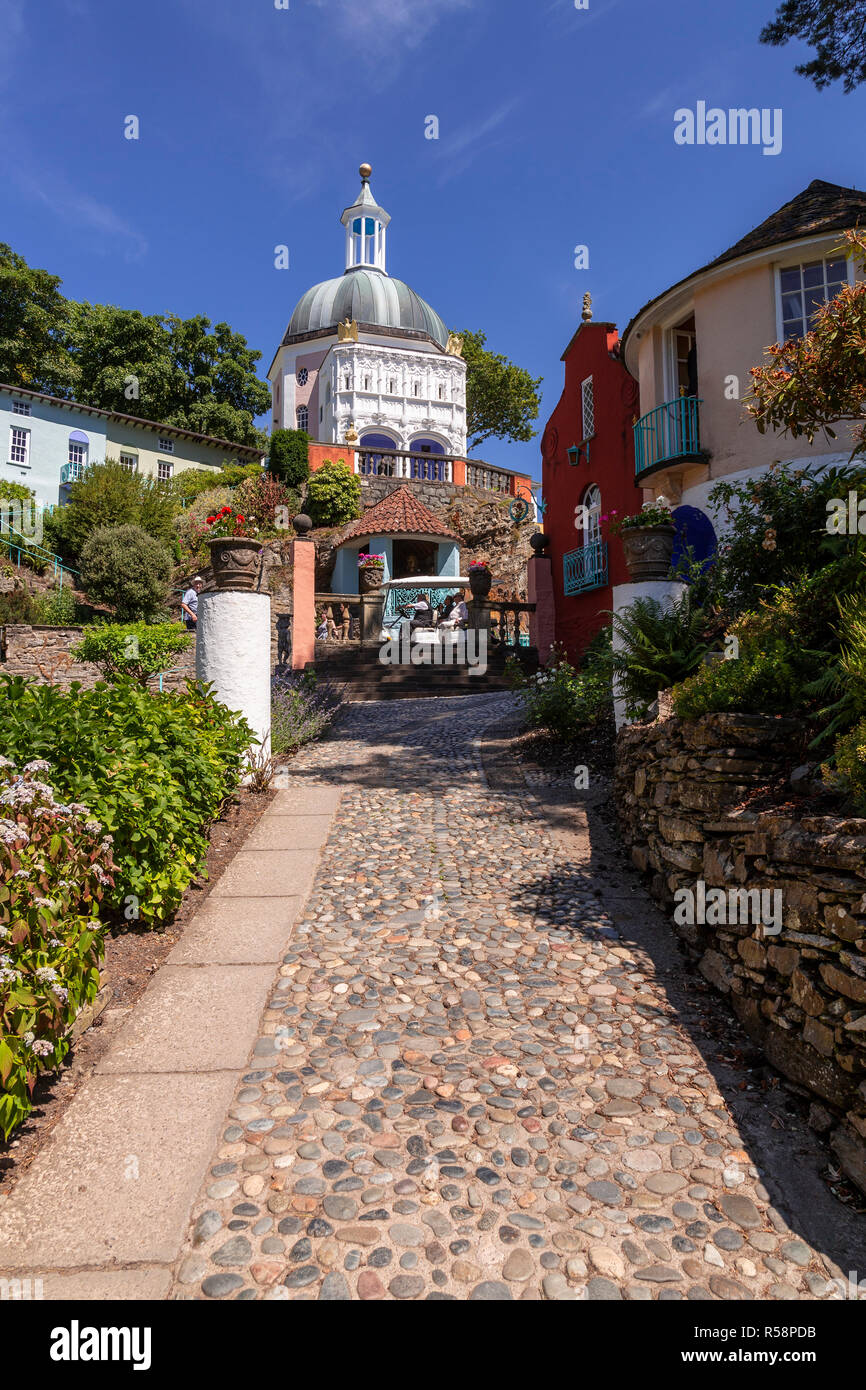 Italianate dome hi-res stock photography and images - Alamy
