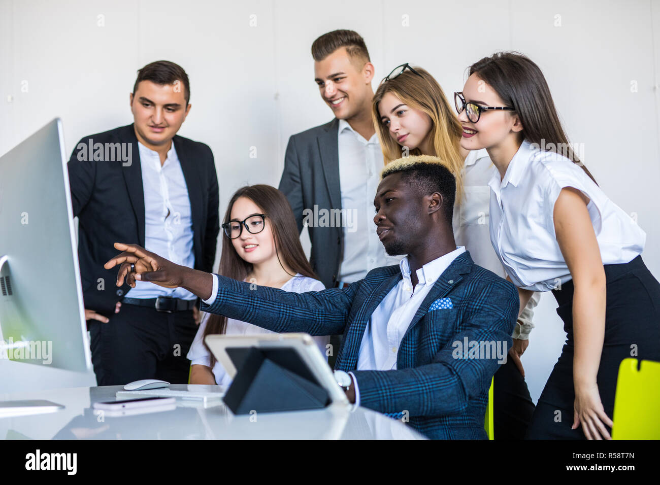 Company employees working in software hi-res stock photography and ...
