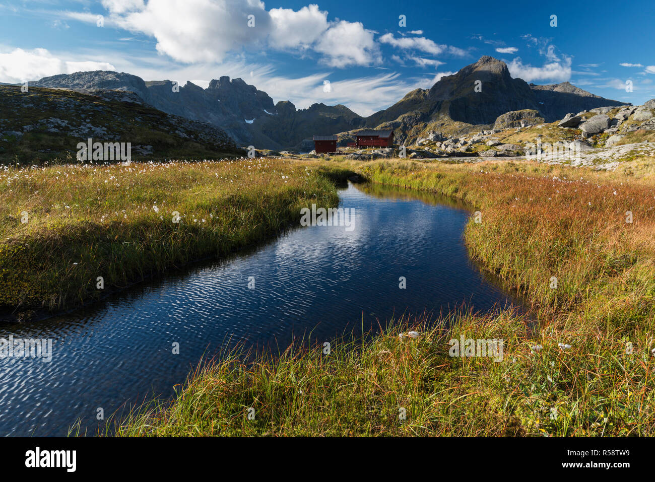 Fishing huts in the mountains of Lofoten, Munken, Moskenes, Lofoten ...