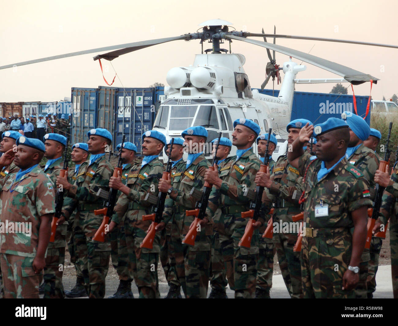Congo soldiers hi-res stock photography and images - Alamy