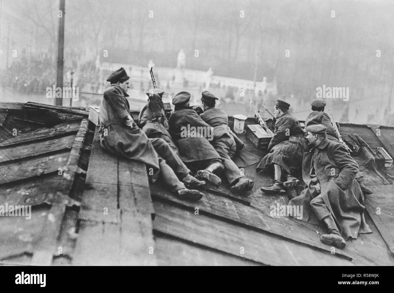 German Revolution - Spartacus soldiers ready to fire upon the civilians ...