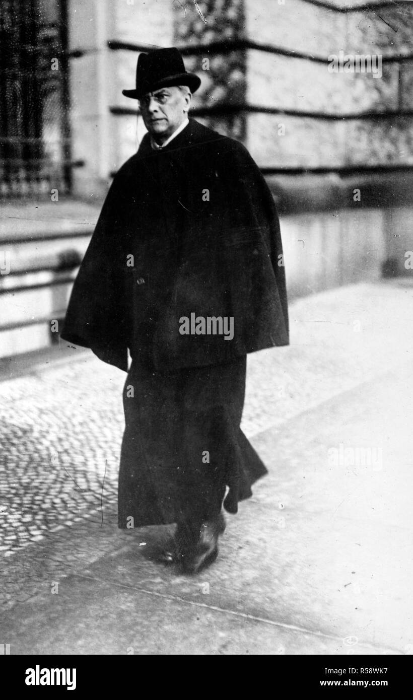 German Revolution - Herr George Ledebour, the extreme radical socialist ...