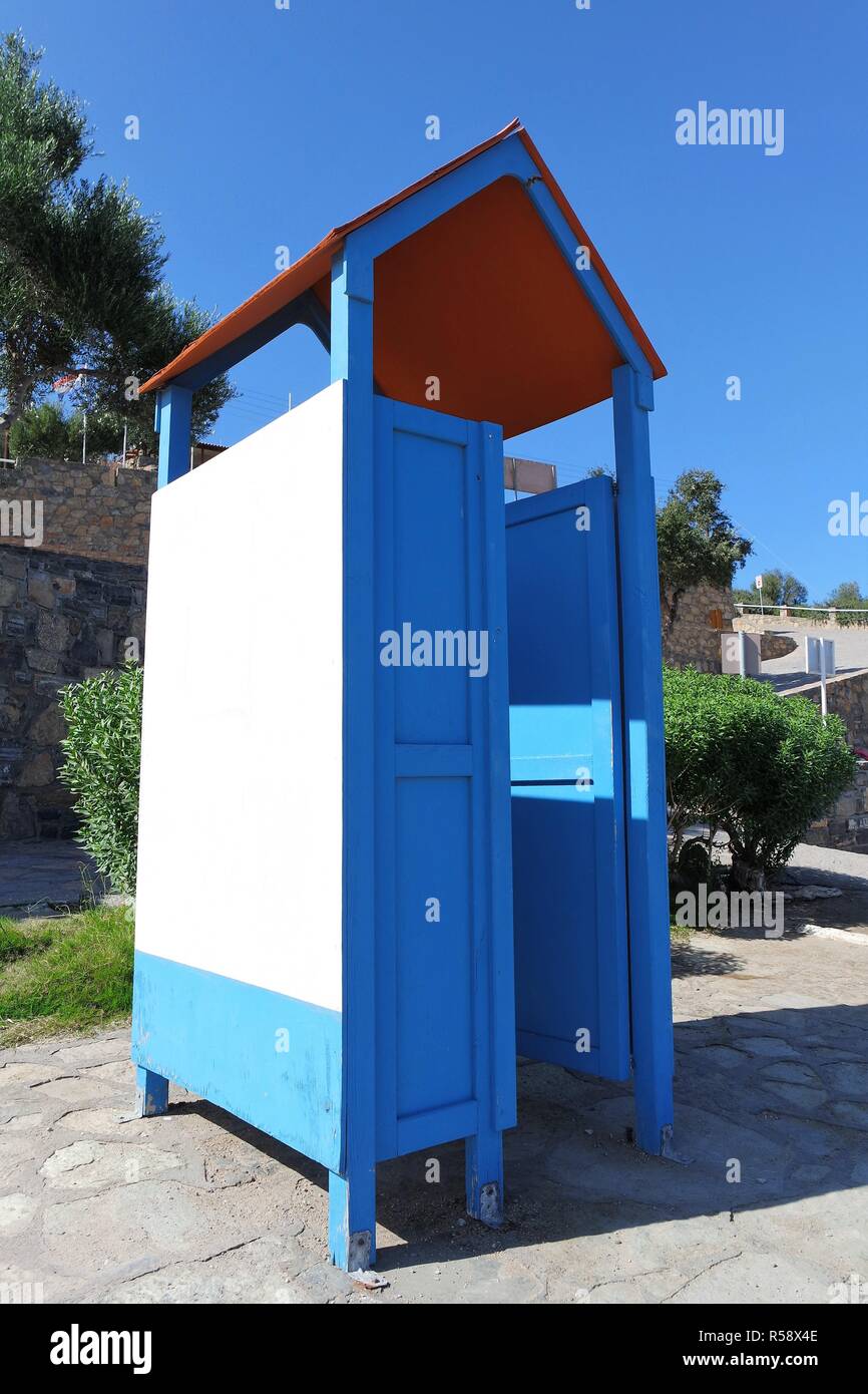 changing room on the beach Stock Photo - Alamy