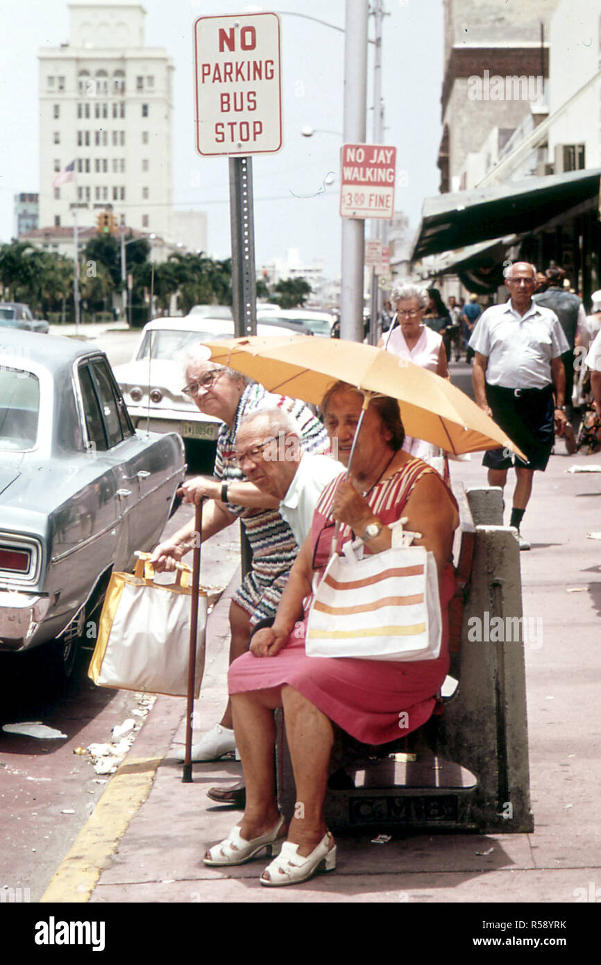 Miami beach florida 1970s hi-res stock photography and images - Alamy