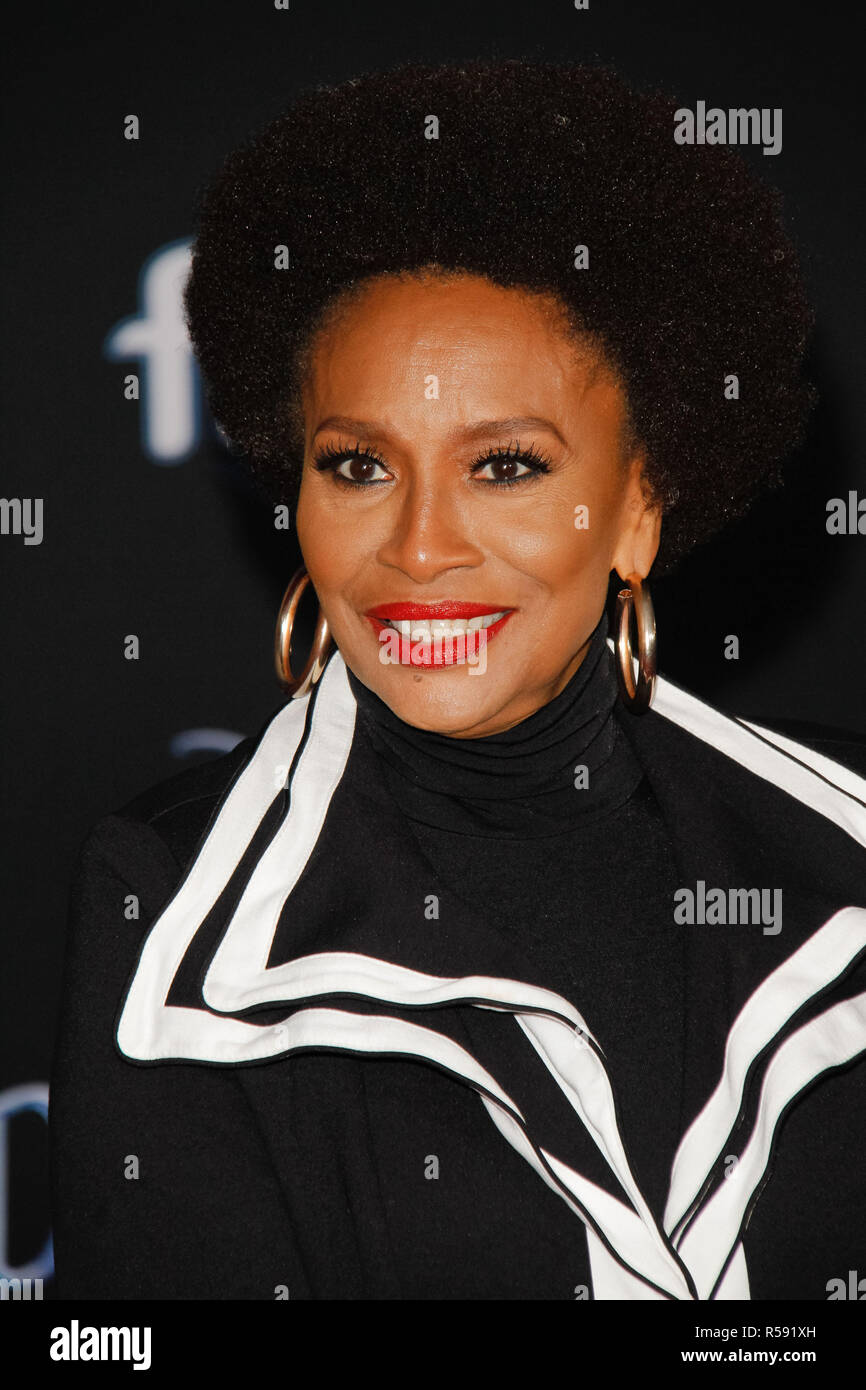 Jennifer lewis hi-res stock photography and images - Alamy