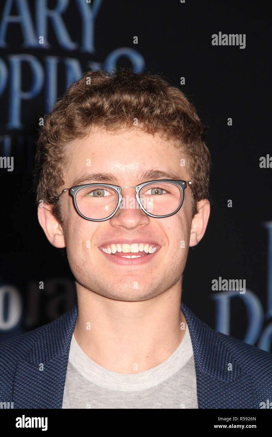 Sean giambrone hi-res stock photography and images - Alamy