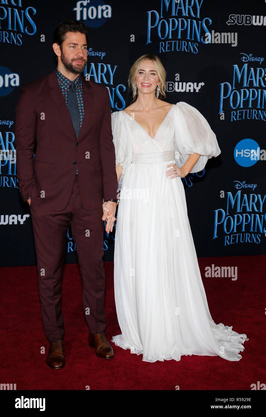 Los Angeles, CA, USA. 29th Nov, 2018. ohn Krasinski, Emily Blunt at ...