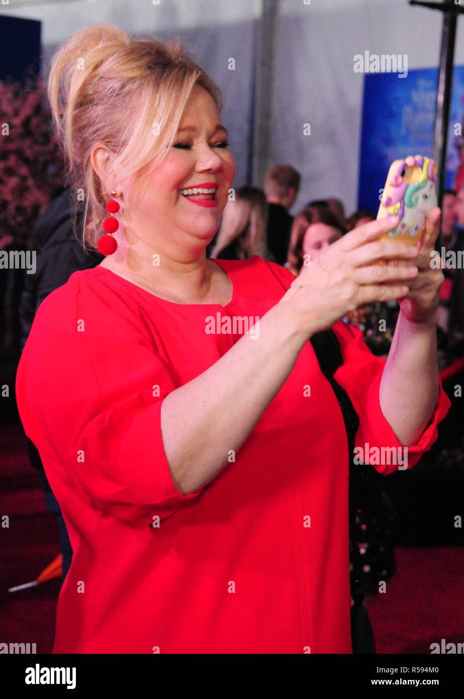 Hollywood, California, USA. 29th November, 2018. Actress Caroline Rhea ...