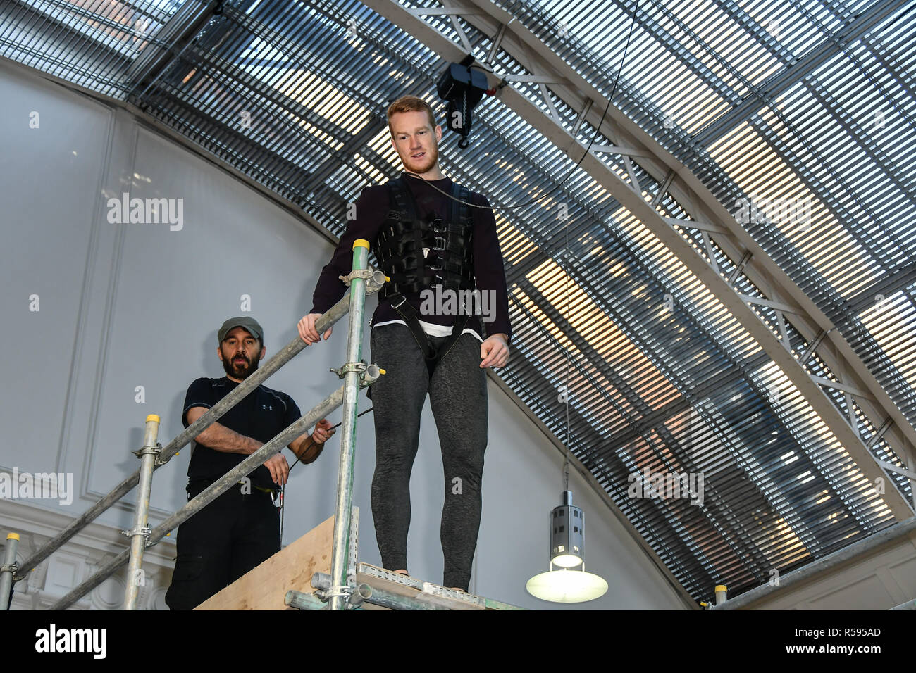 Mission impossible fallout jump hi-res stock photography and images - Alamy