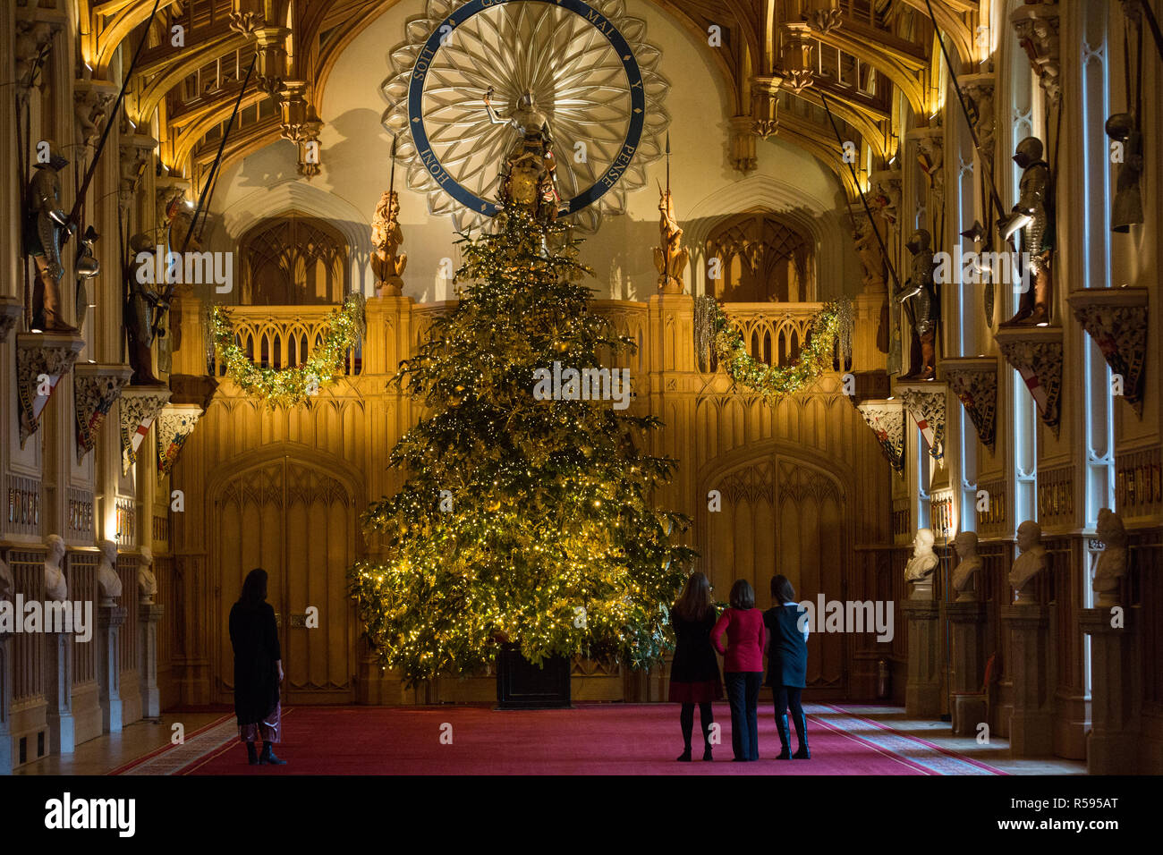 Windsor great park oak tree castle hi-res stock photography and images ...