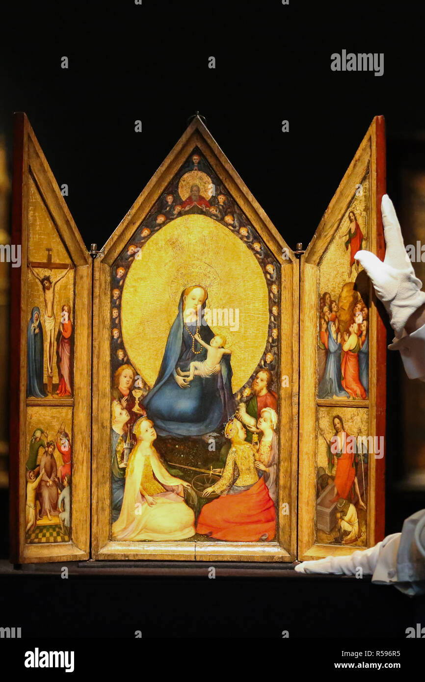 God the father in mandorla hi-res stock photography and images - Alamy