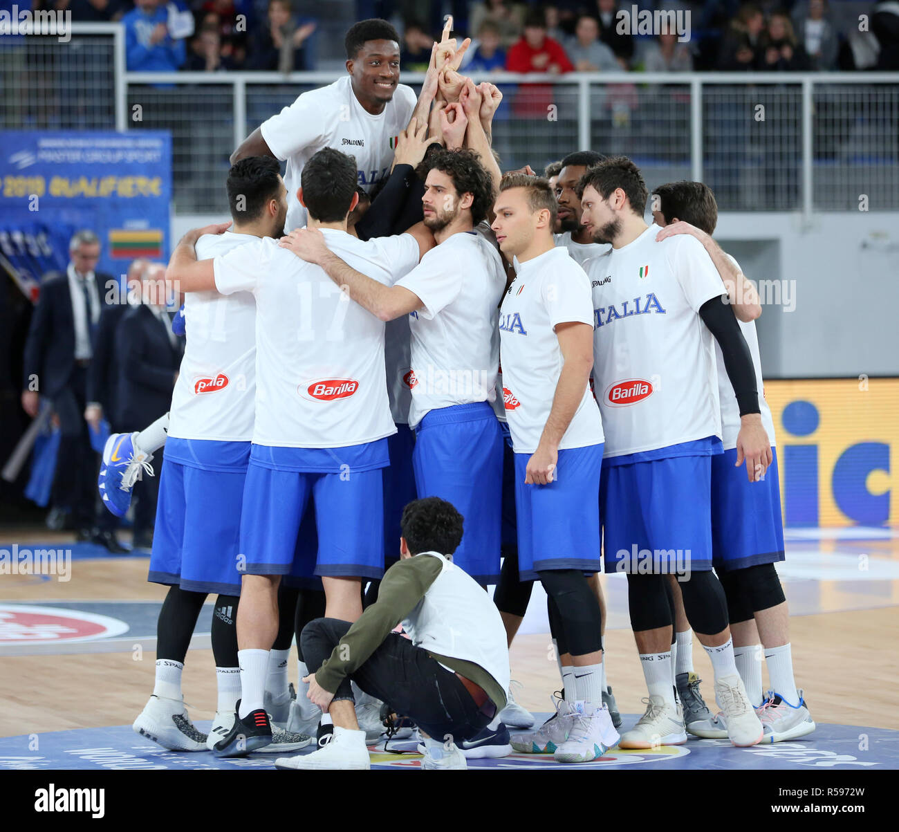Brescia, Italy. 29th Nov, 2018. Team Italia get together moments before ...