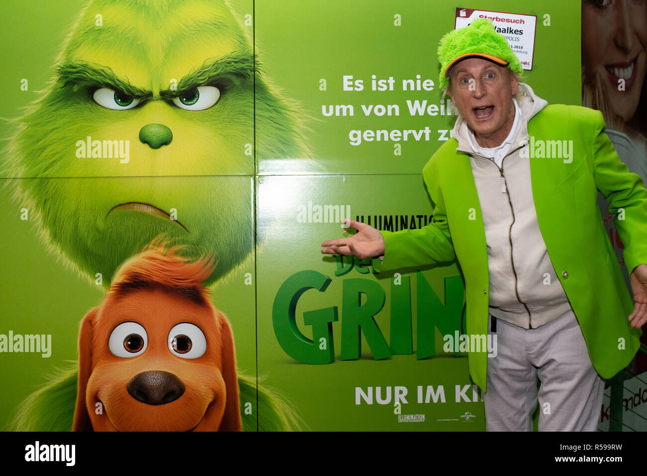 The grinch movie 2018 hi-res stock photography and images - Alamy