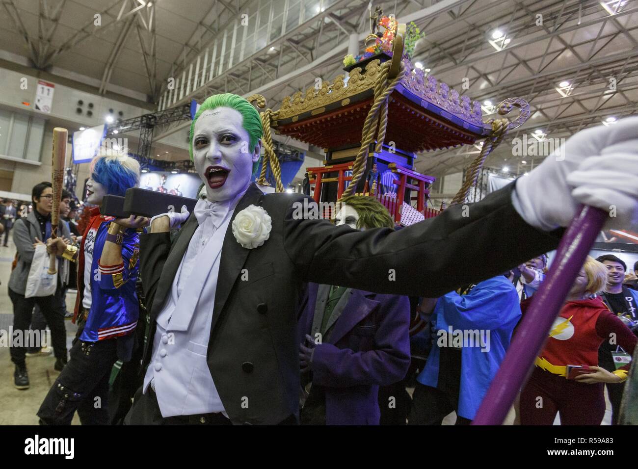 Chiba, Japan. 30th Nov, 2018. A cosplayer dressed as Joker poses for a ...