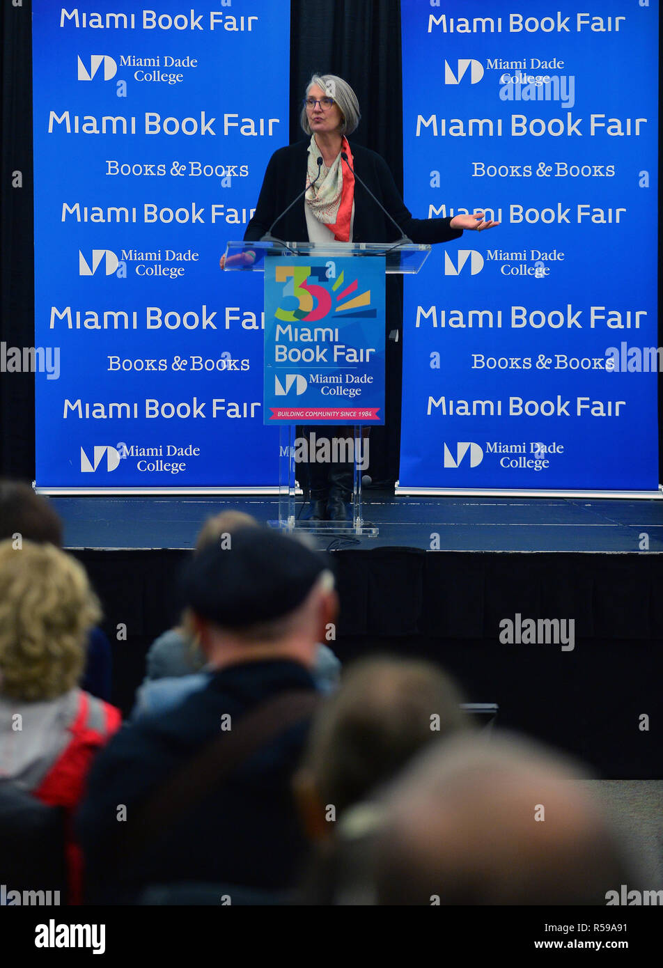 Louise penny books hi-res stock photography and images - Alamy