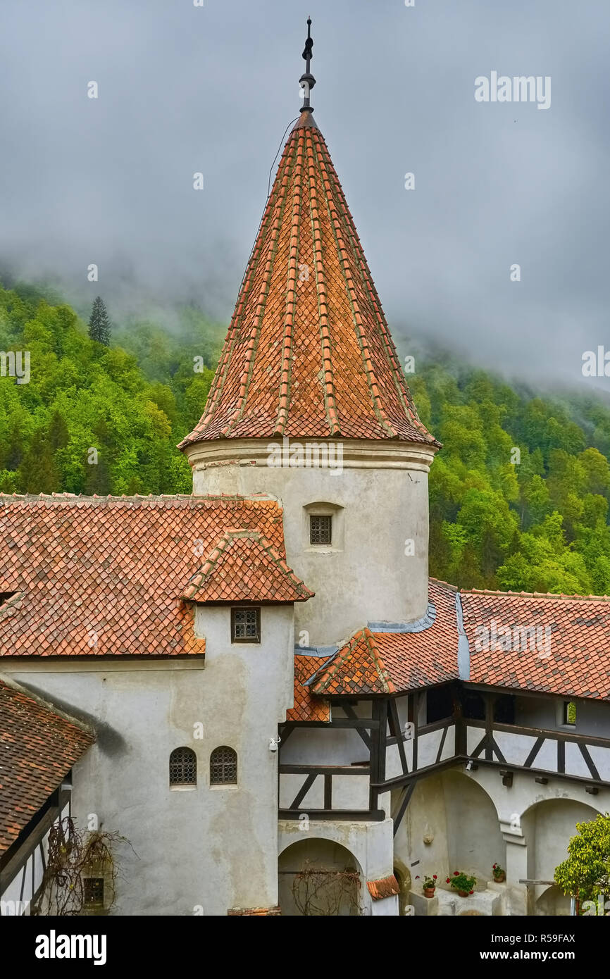 Bran Castle (Dracula's Castle Stock Photo - Alamy