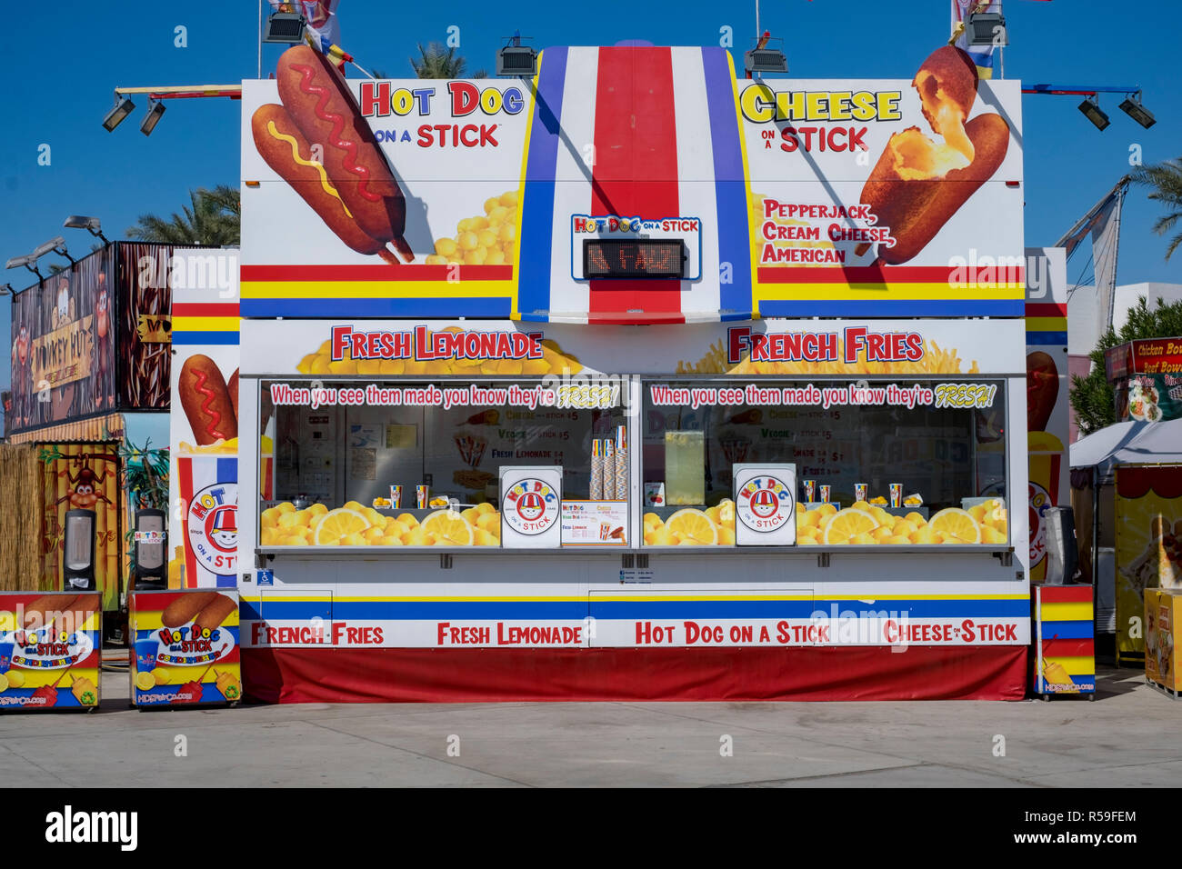 Fair food signage hi-res stock photography and images - Alamy