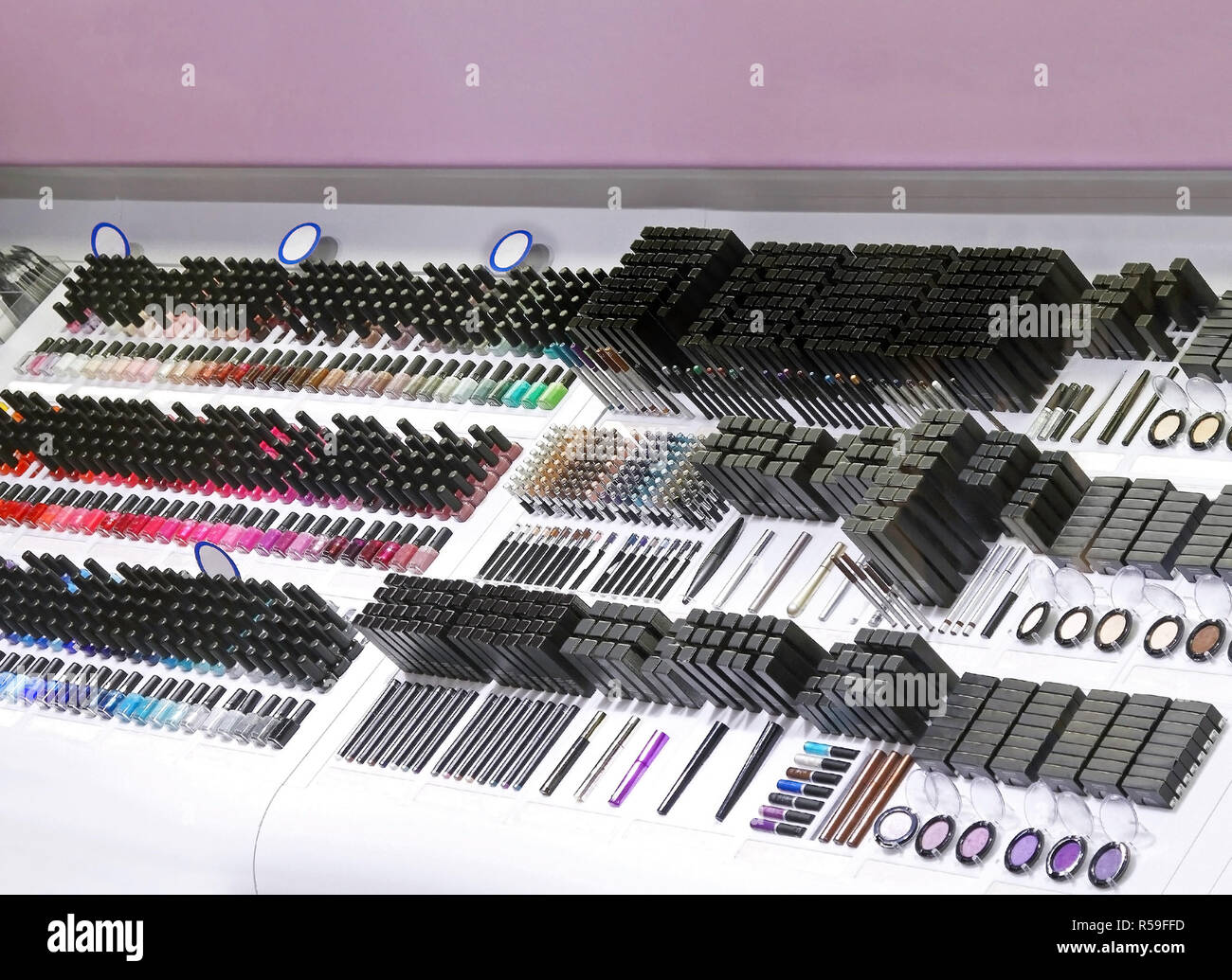 Make up retail shelf Stock Photo - Alamy