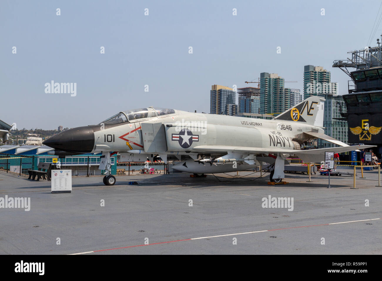 F4 Phantom Navy
