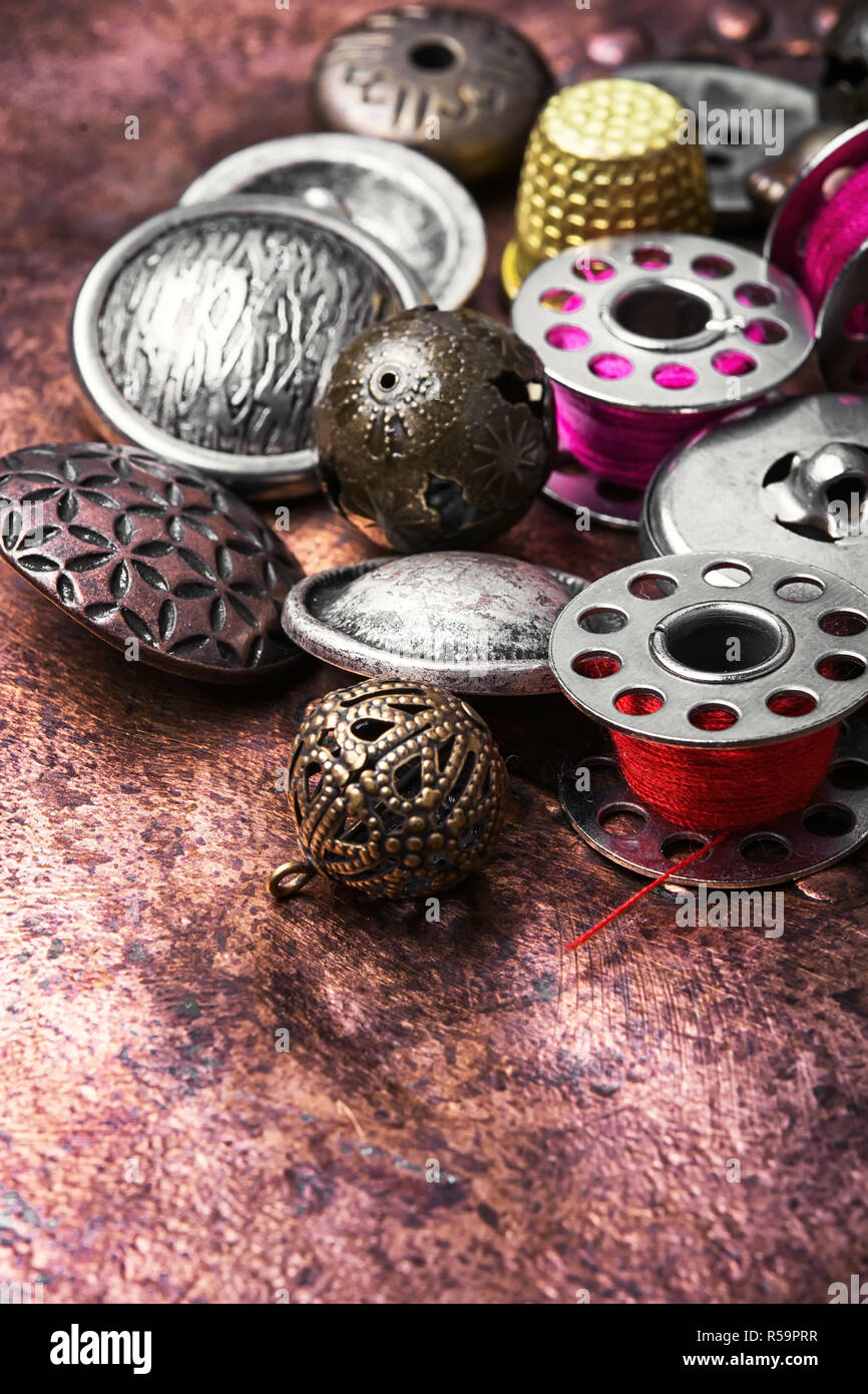 Clothes tongs hi-res stock photography and images - Alamy