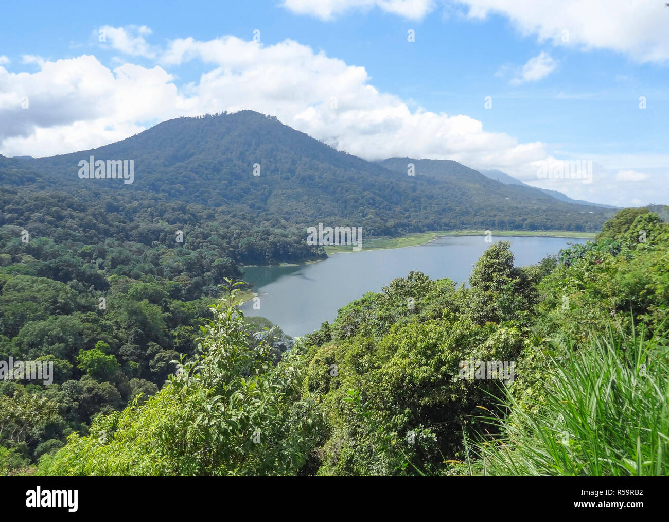 lake buyan in bali Stock Photo - Alamy