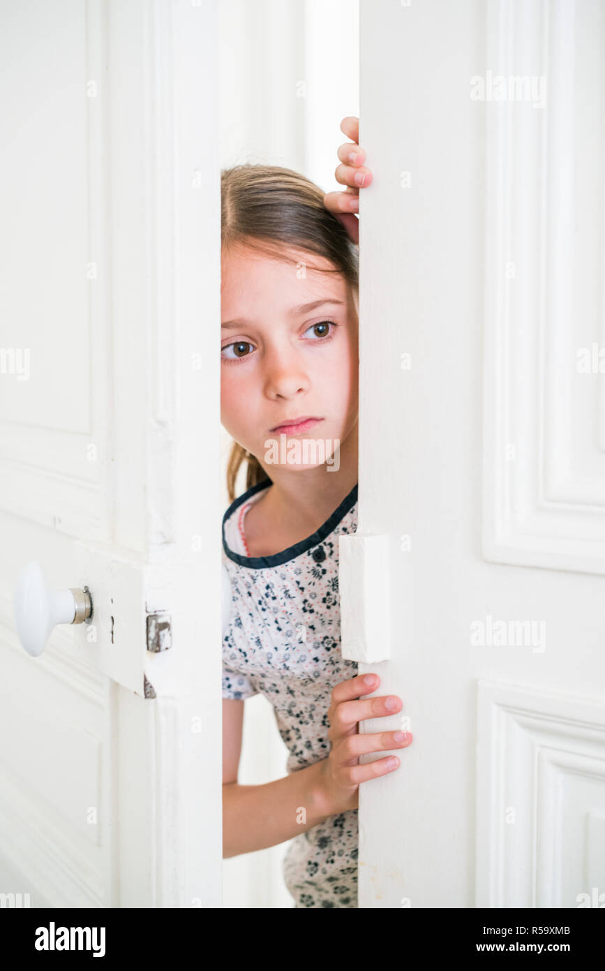 10 year old girl standing hi-res stock photography and images - Alamy