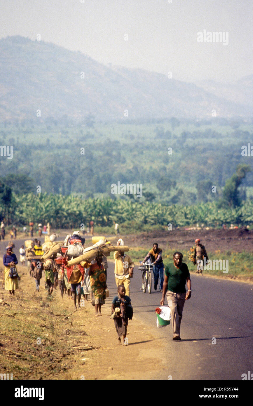 1994 - Rwandan refugees enter Goma Zaire after a civil war erupted in ...