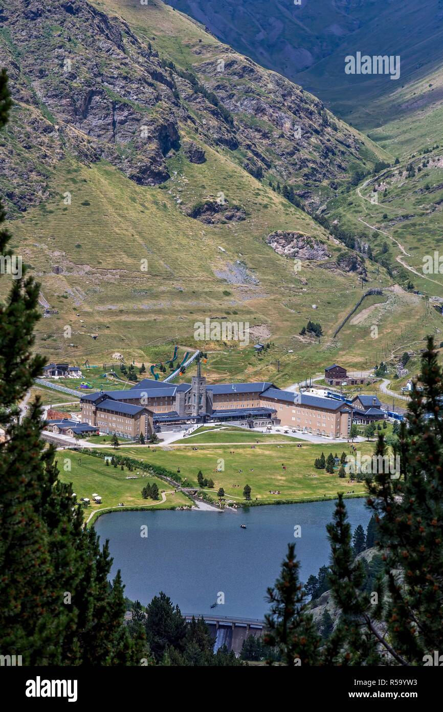 Catalonian countryside hi-res stock photography and images - Alamy