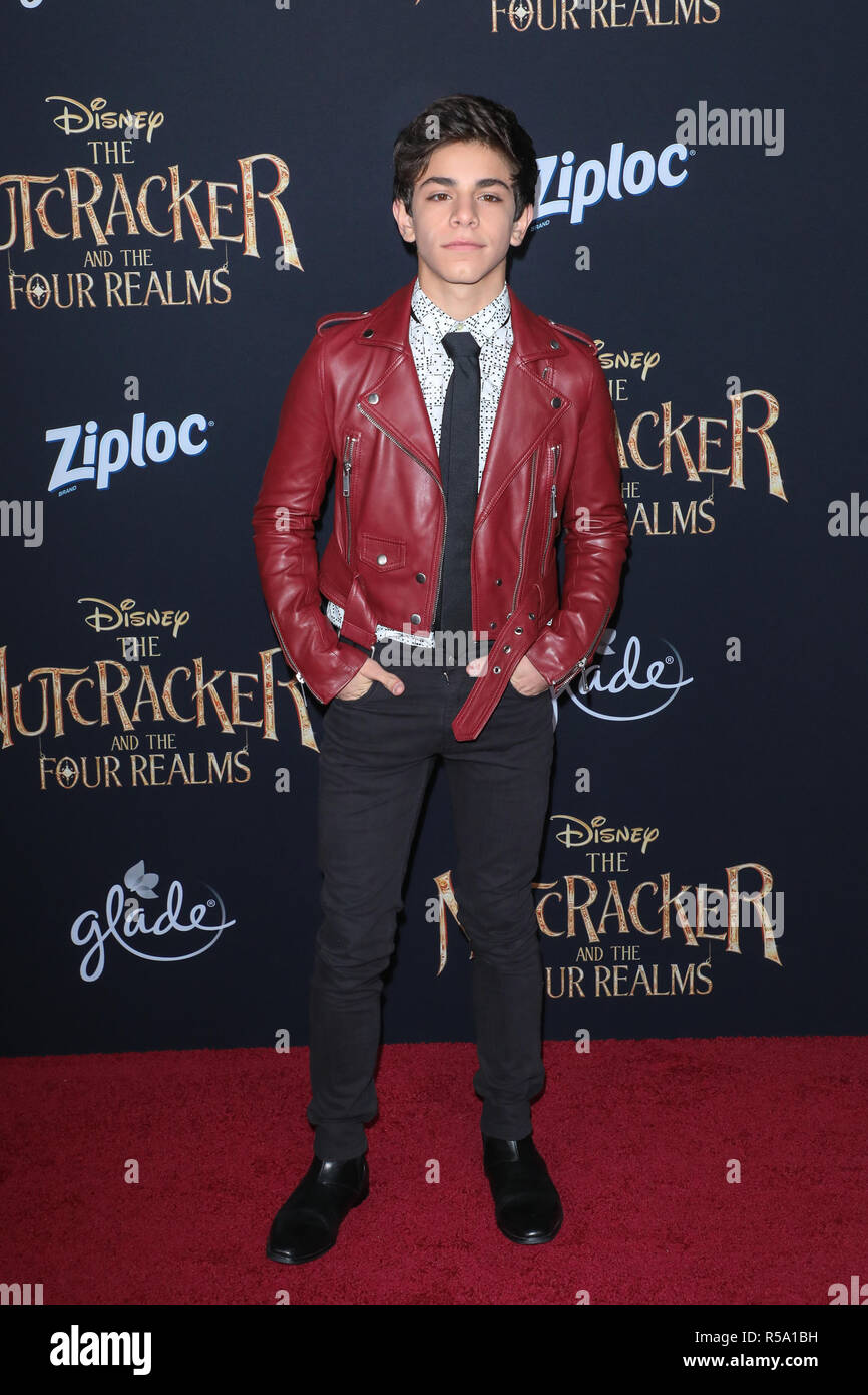 World Premiere of Disney's 'The Nutcracker and the Four Realms' held at ...