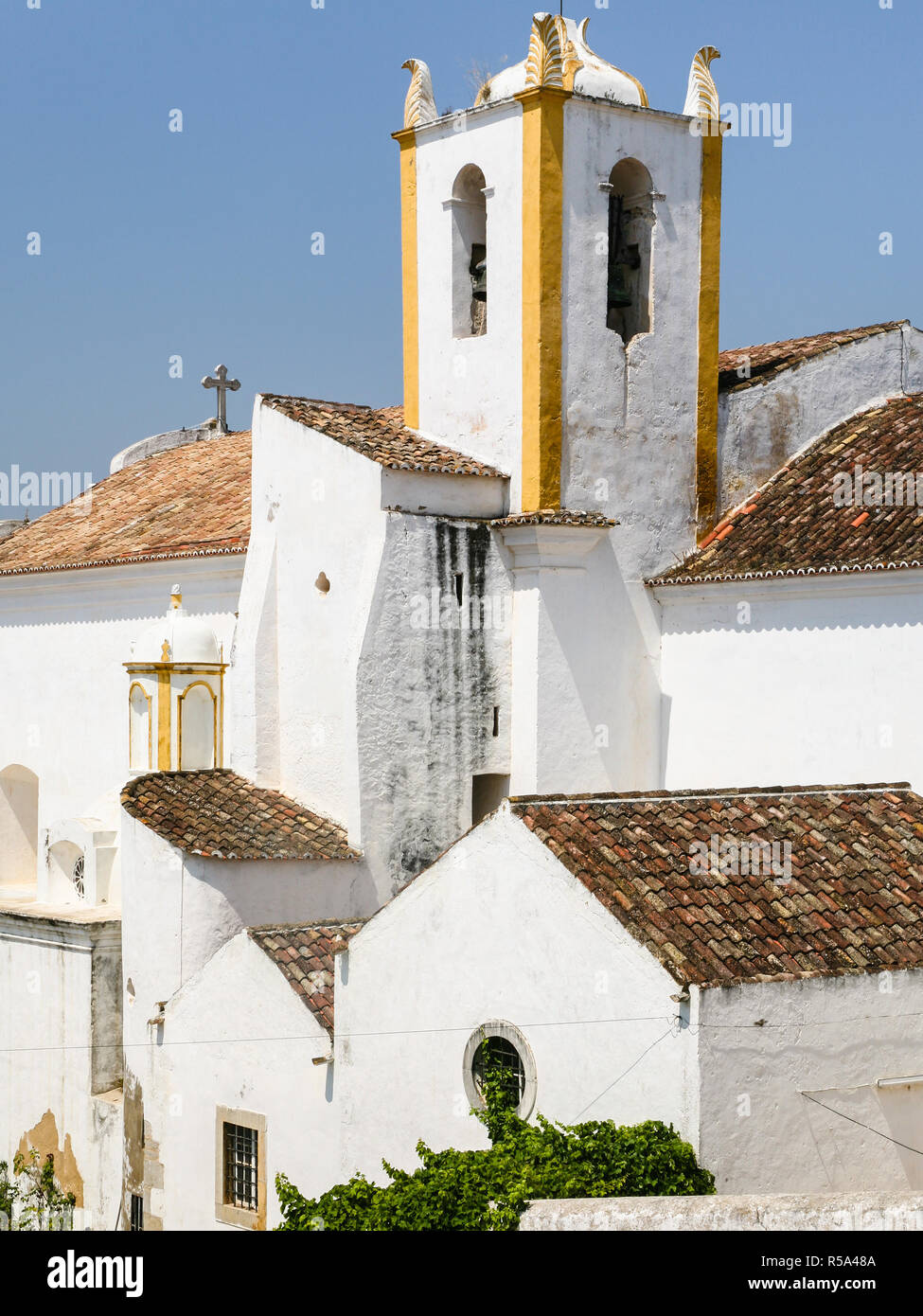 Church of Santiago in Tavira city Stock Photo - Alamy