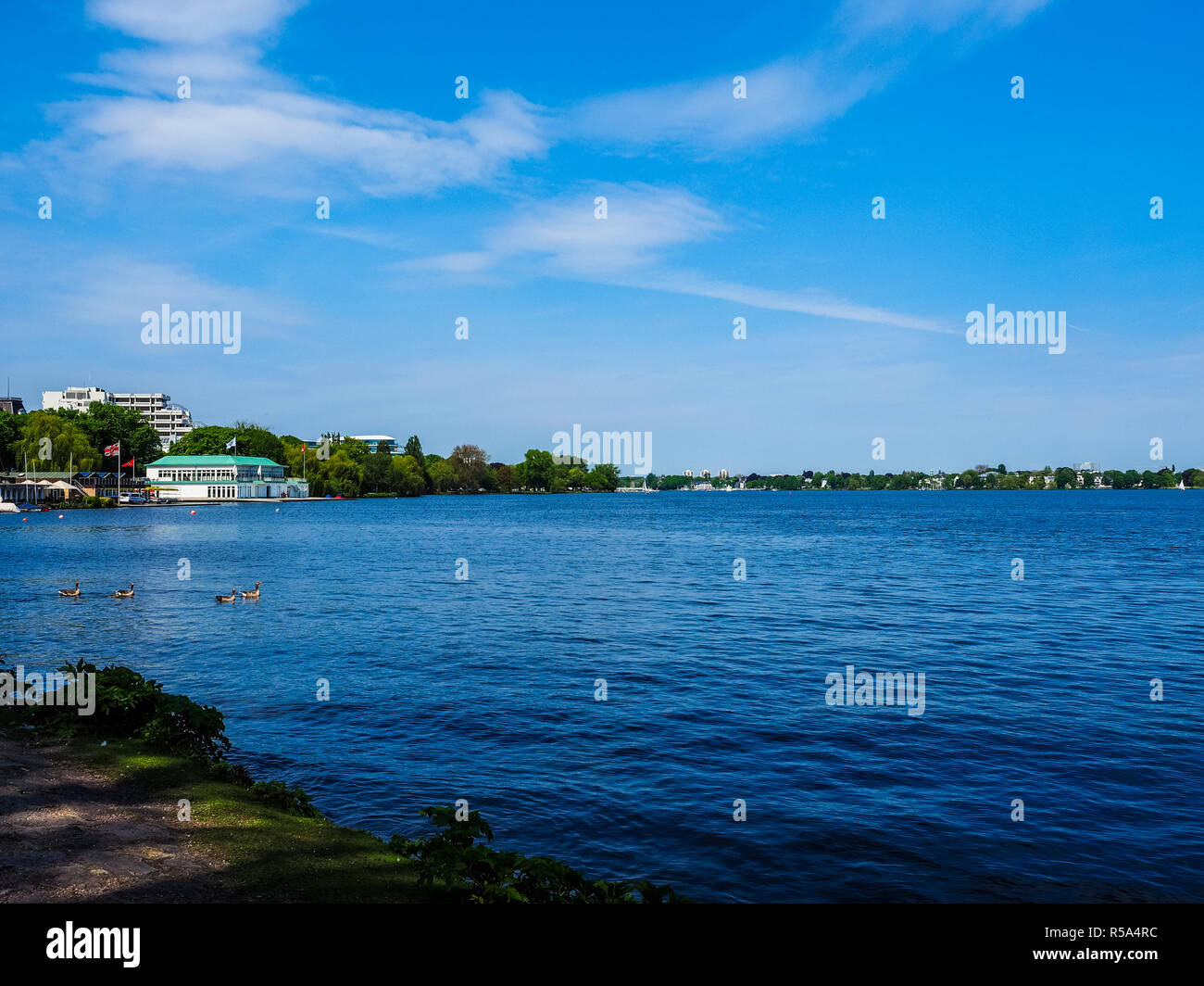 Aussenalster (Outer Alster lake) in Hamburg hdr Stock Photo - Alamy