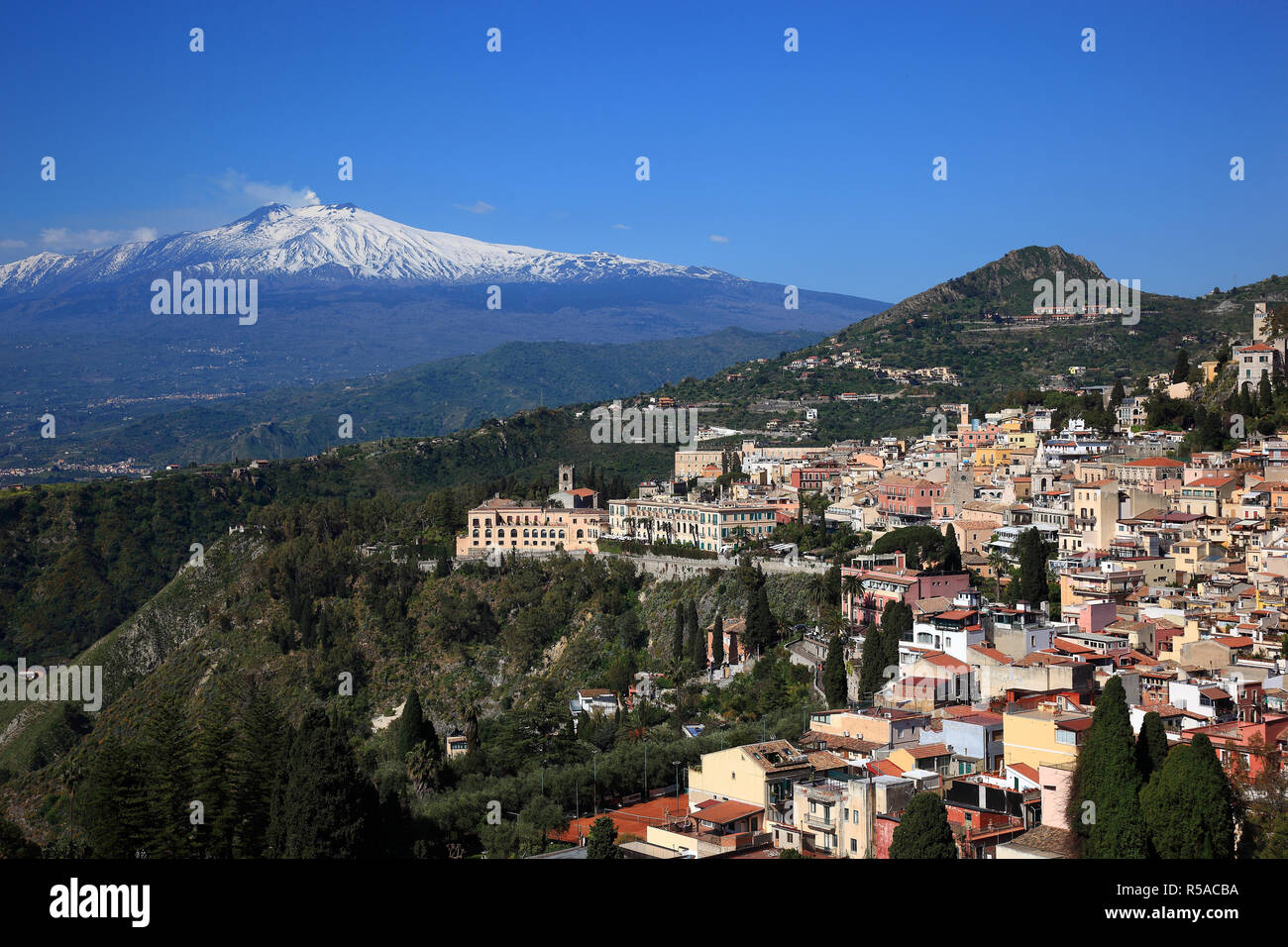 View of volcano Etna, Taormina, Sicily, Italy Stock Photo - Alamy