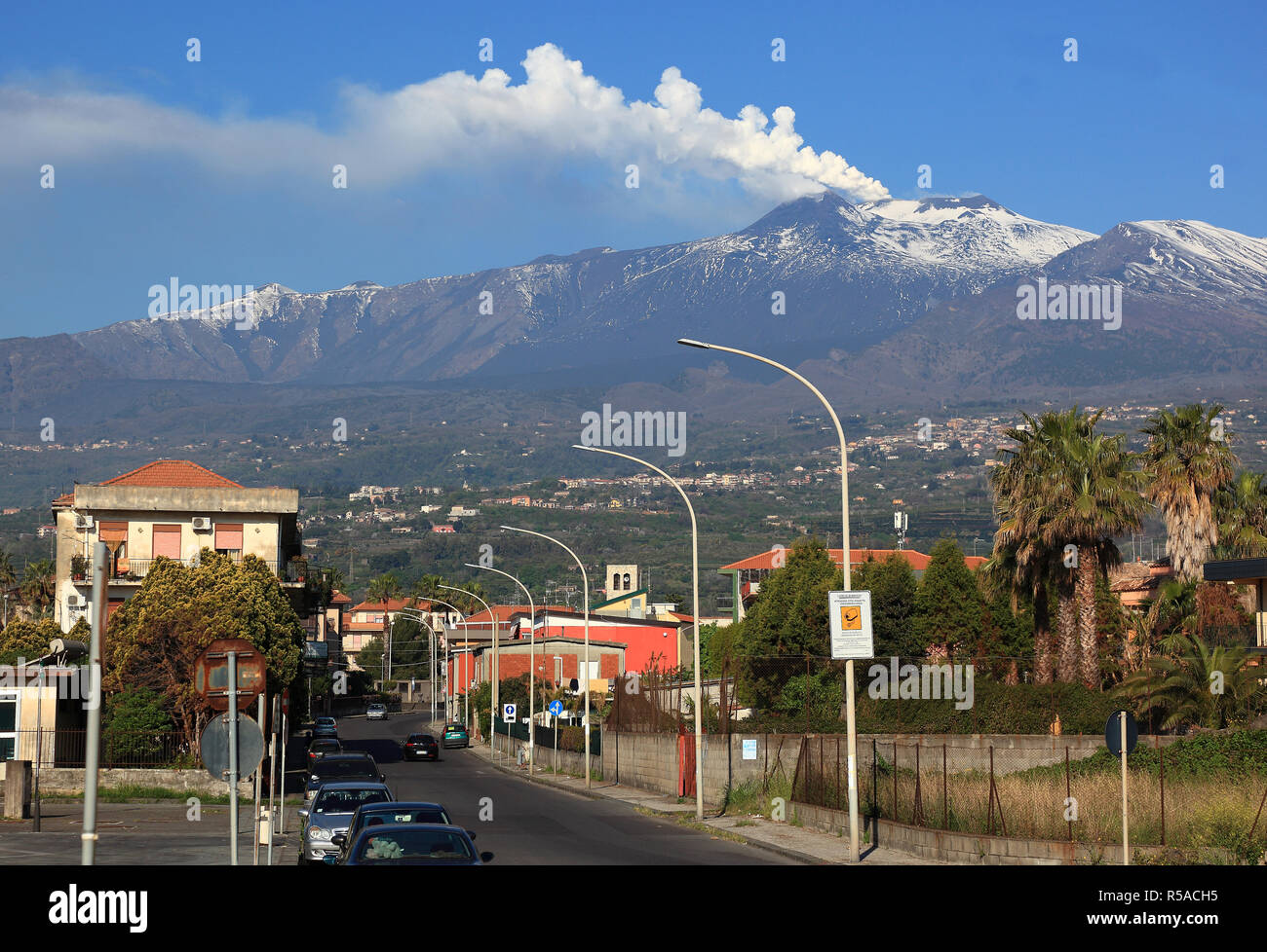 Riposto sicily hi-res stock photography and images - Alamy